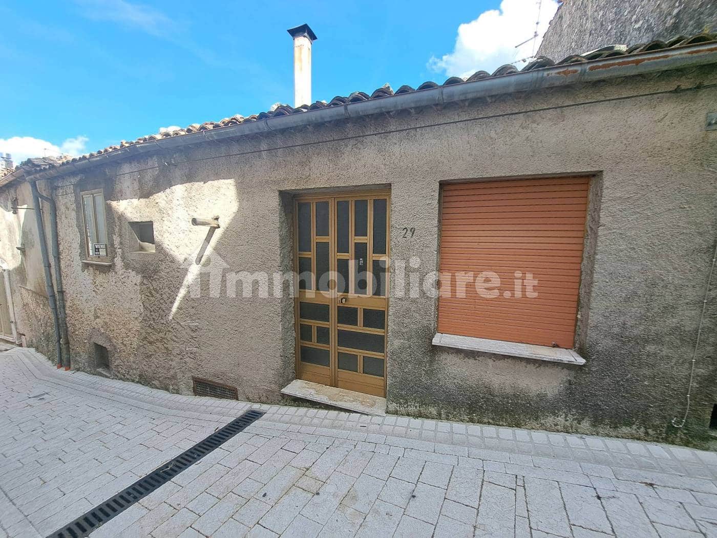 Italian Townhouse with Dual Unit Potential Under $26K - Old Houses ...